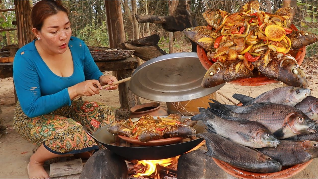 Steamed black fish hot spicy for delicious& cooking shrimp with egg ...