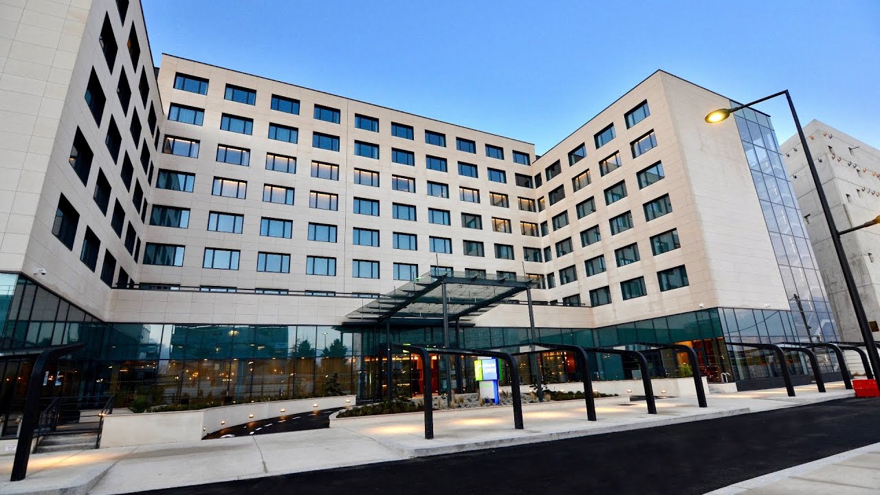 Holiday Inn Express Paris - CDG Airport, an IHG Hotel | Roissy-en ...