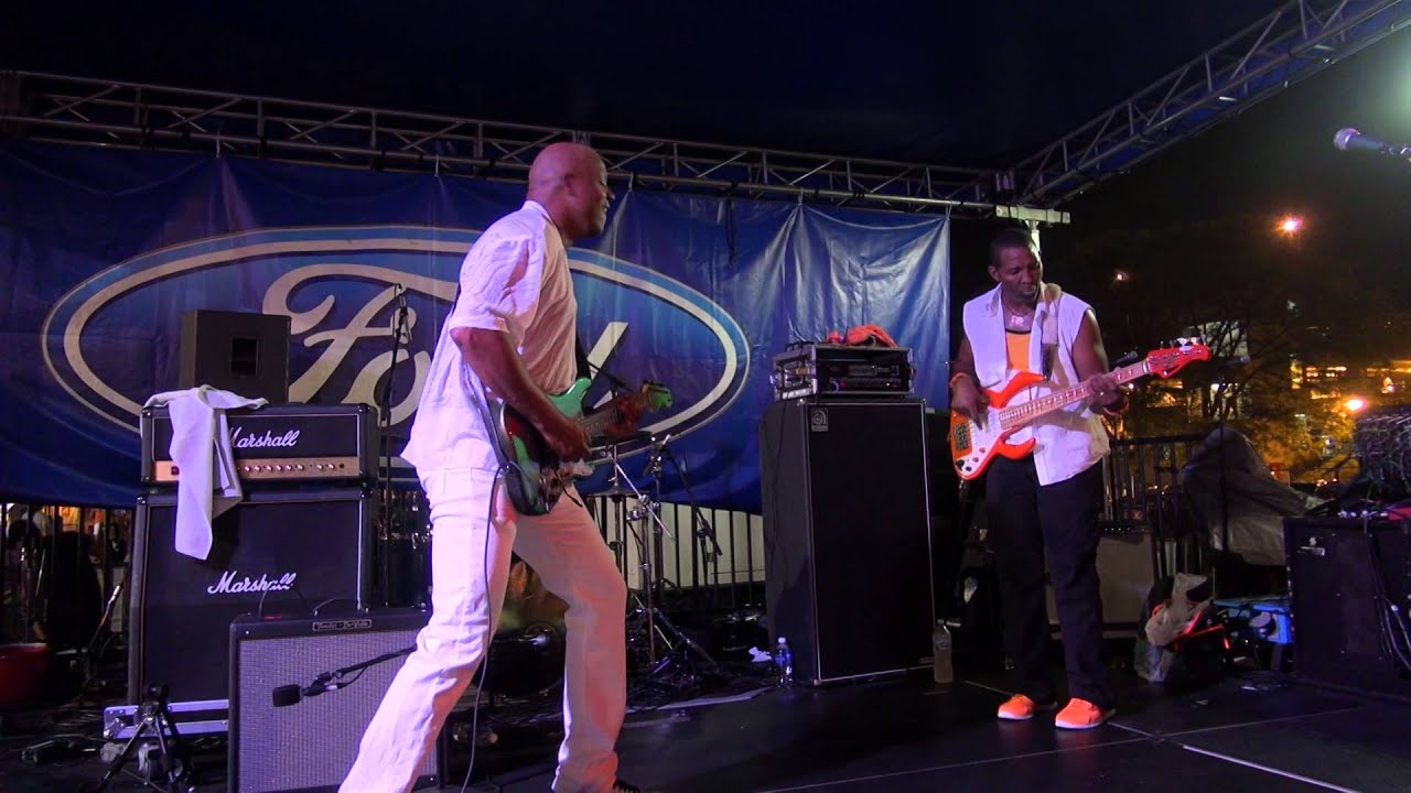 Dave Hamilton at Arts, Beats and Eats 1 - YouTube