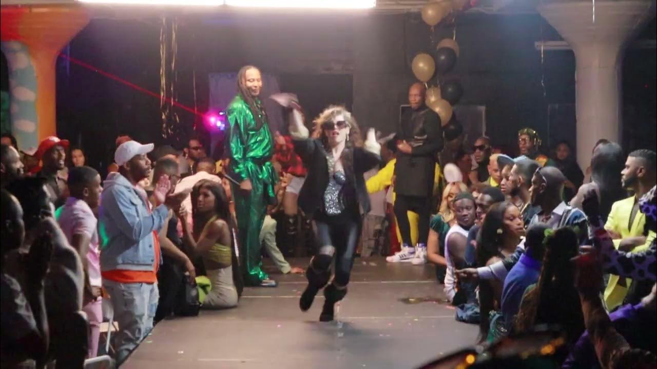 Female Figure Tag Team Performance At Legendary Father Markus Tisci April Fools Ball 2022🃏 Youtube
