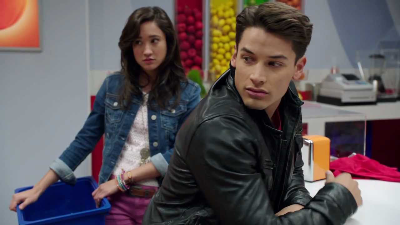 Emma Goodall Et Troy Burrows Power Rangers: Megaforce, Episode 4