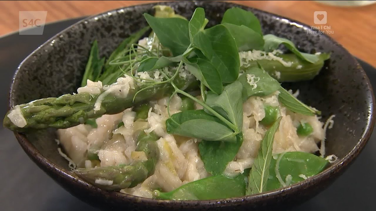 Risotto Gwyrdd Lisa Fearn - YouTube