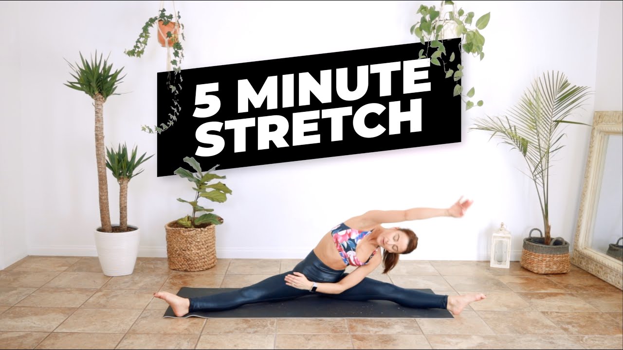 QUICK 5 MINUTE STRETCH - At home basic stretch and strengthening - YouTube