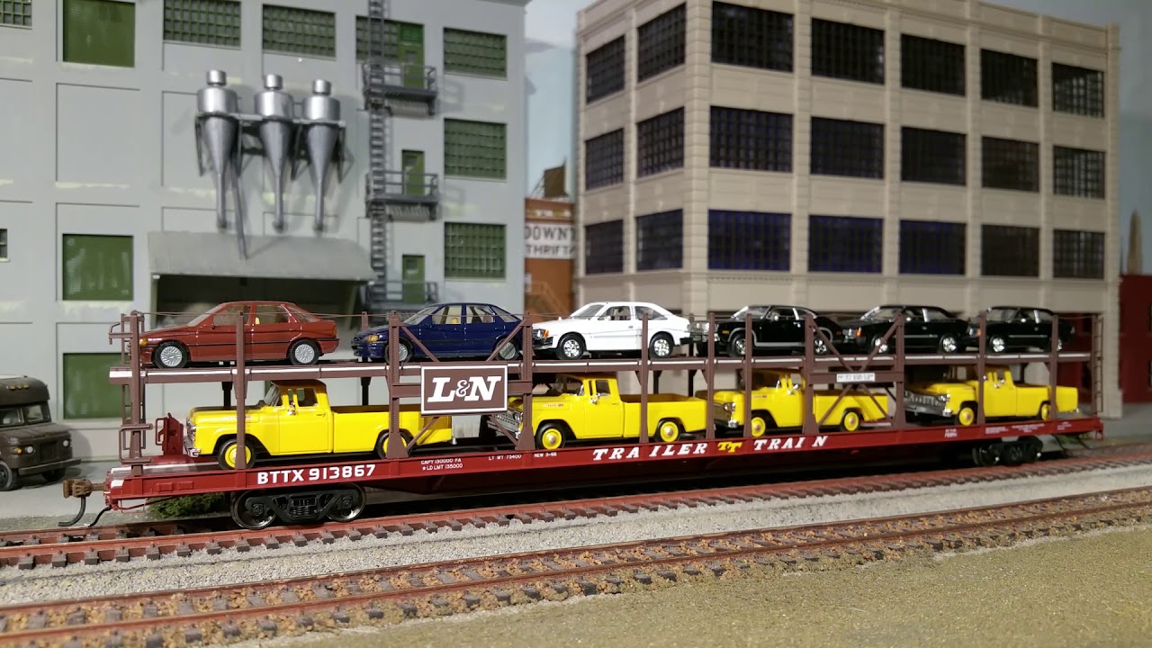 HO SCALE 1970'S AUTORACKS AND VERT-A-PAC CARS - YouTube