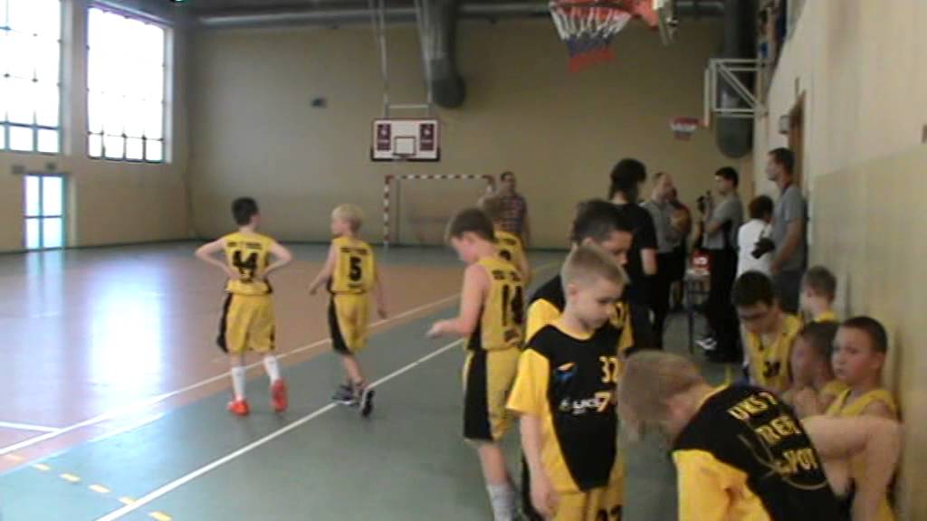 UKS 7 TREFL Sopot- CZARNI Słupsk cz.1 - YouTube