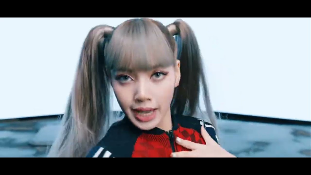 LISA- 'MONEY' EXCLUSIVE PERFORMANCE VIDEO - YouTube