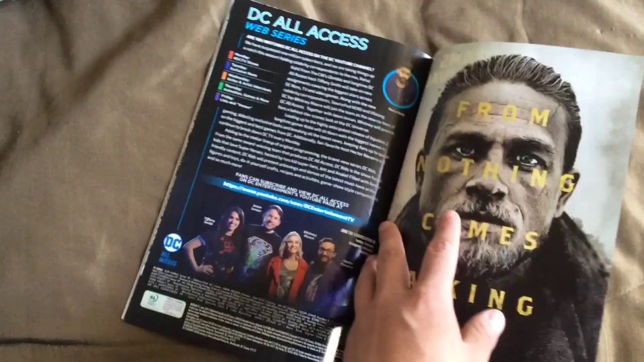 Unboxing Batman Rebirth #21 "The Button" - YouTube