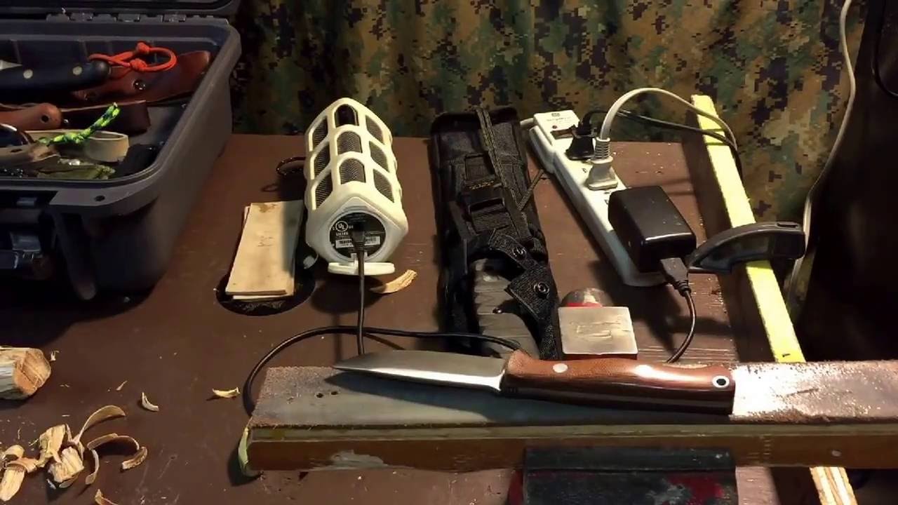 Stropping and Maintenance of A Knife Edge - YouTube