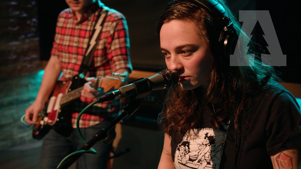 Sincere Engineer - Overbite | Audiotree Live - YouTube