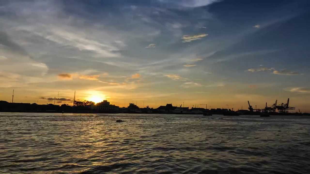 kapuas river - YouTube