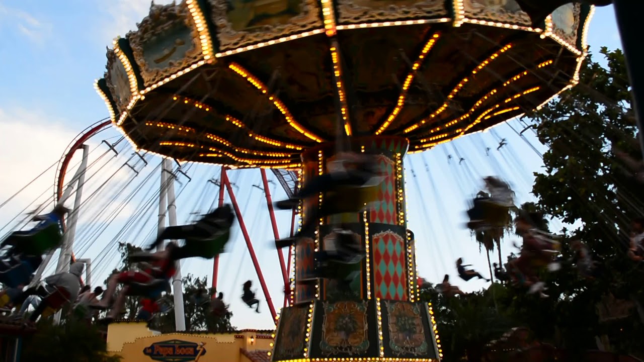 Knotts Berry Farm Mega Swing - YouTube