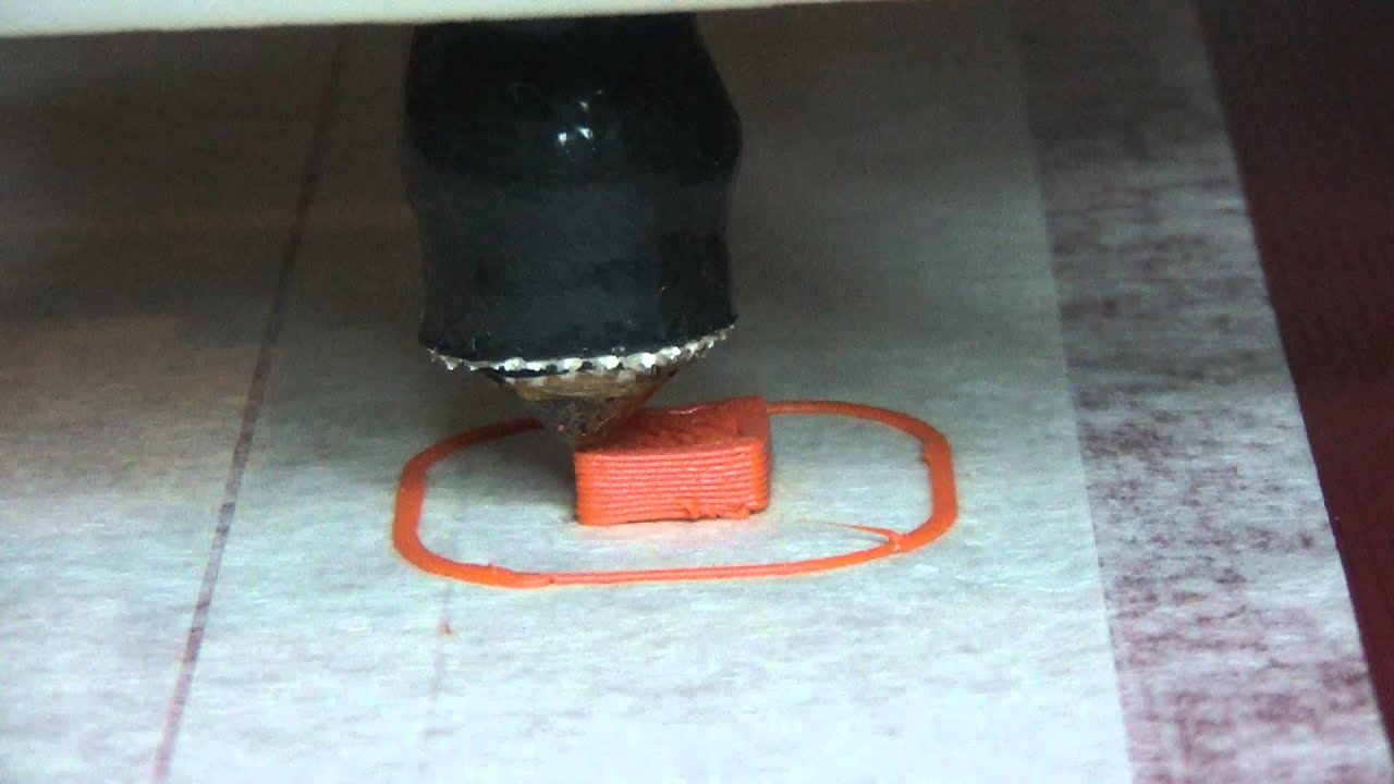 3D printer, printing calibration cube - YouTube