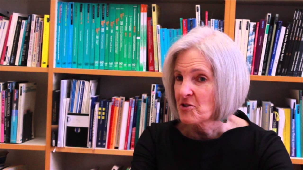Susan M. Schadler on the economic quagmire in Ukraine - YouTube