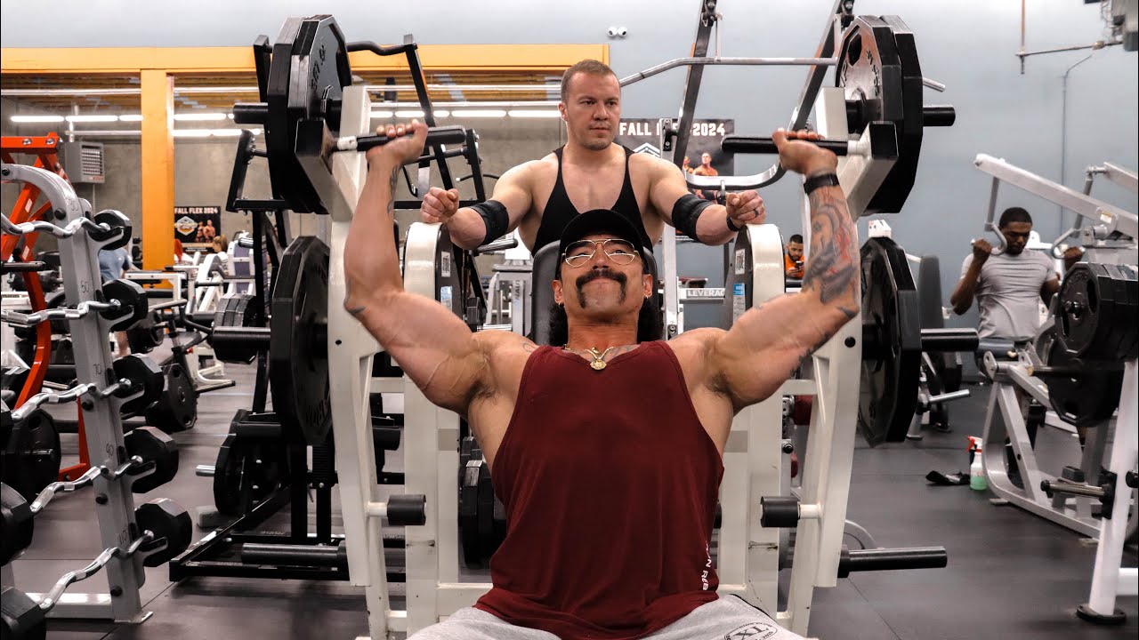 BUILDING BOULDER SHOULDERS! FIRST LIFT OF 2024! - YouTube