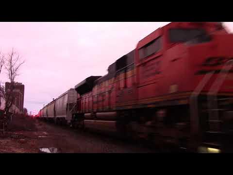 (FPON) CP 230 with BNSF 8552 passing Osler - YouTube