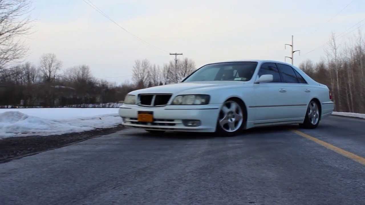 Slammed 2000 Infiniti Q45 - YouTube