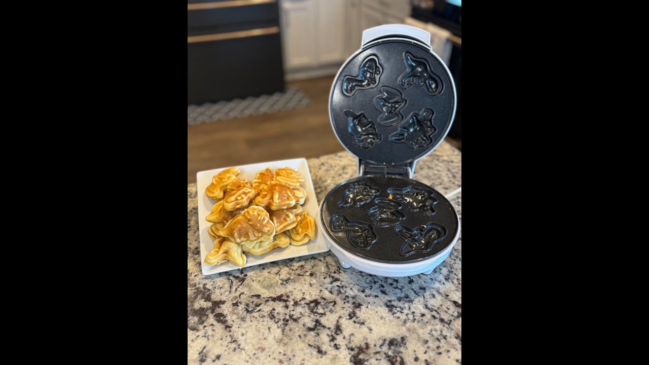 Mini Dino Waffles are my toddler's new favorite thanks to this Waffle ...