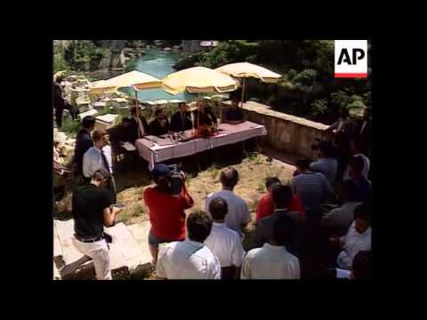 F Yugoslavia-Iran Pledges Support; Bosnian Forces