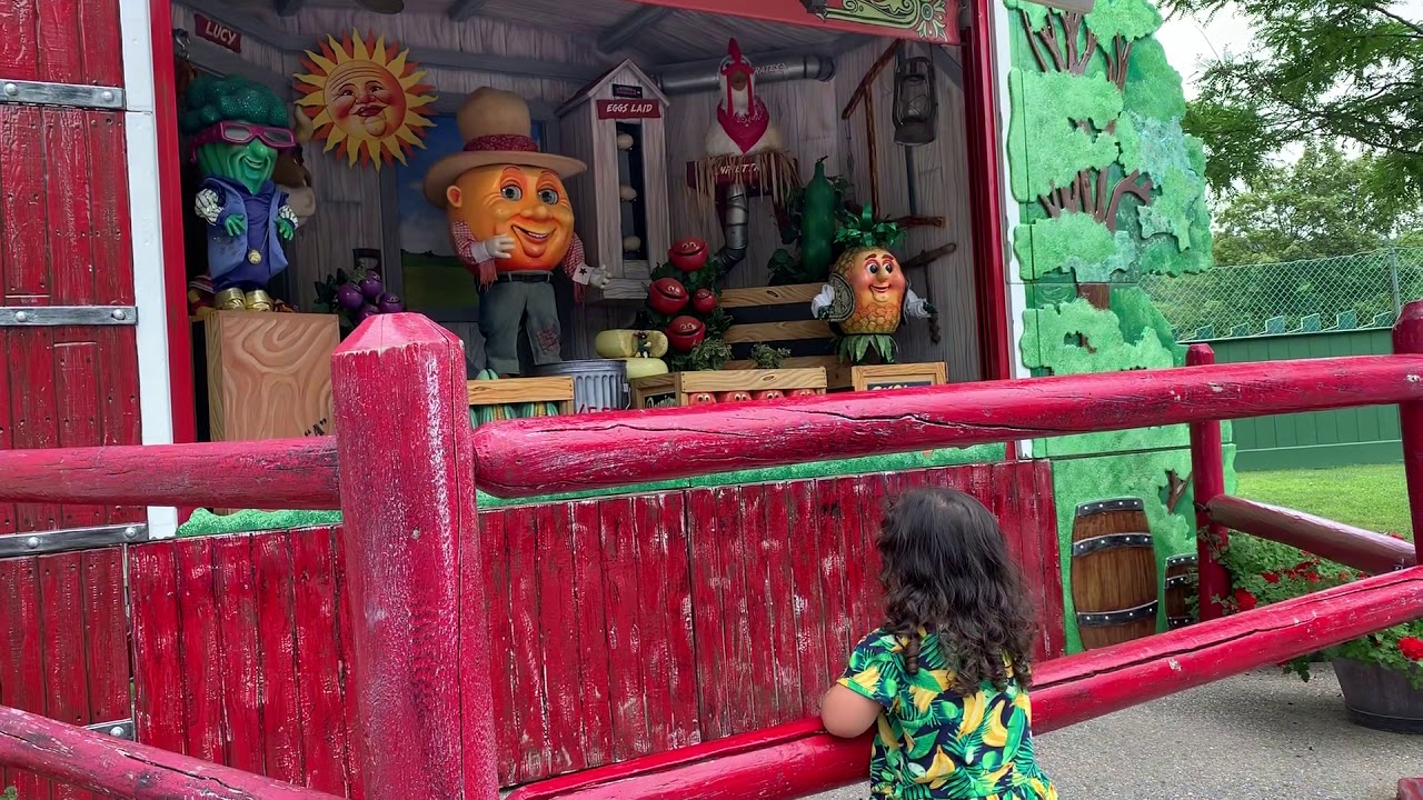 Story Land Melody Farm - YouTube