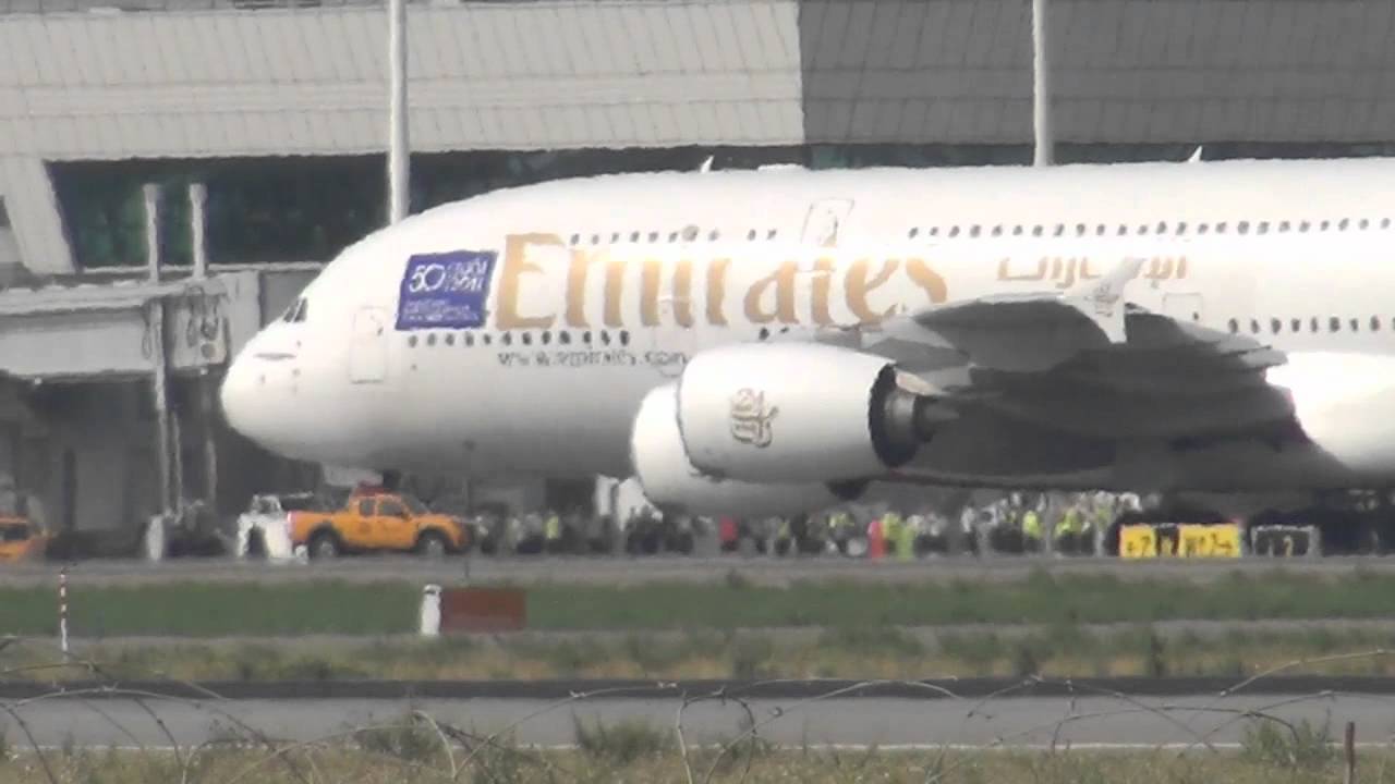 Emirates A380 First Landing - Water Cannon Salute - Take Off Rome FCO ...