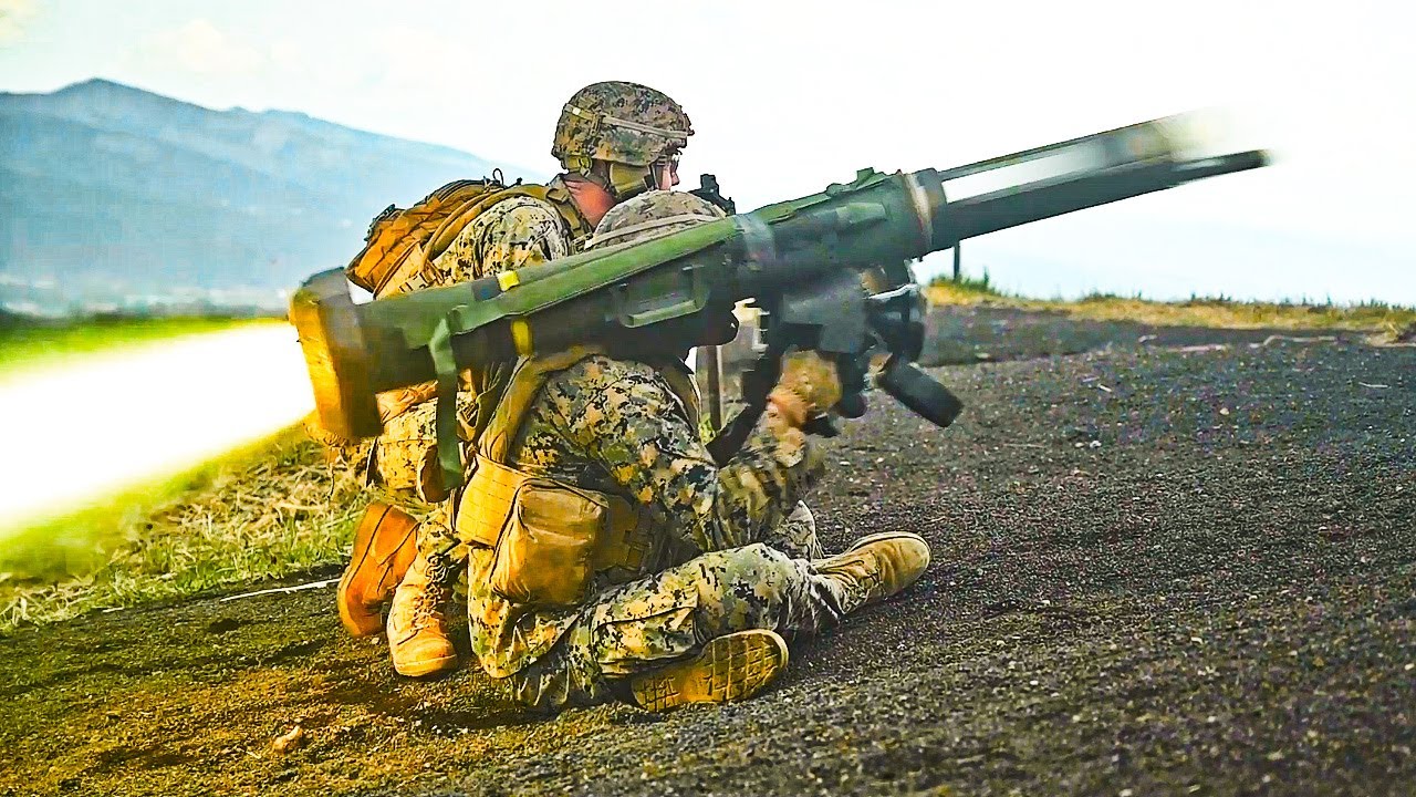Heavy Rocket Launcher & M4 Carbine Gun Live-fire . US Marines ...