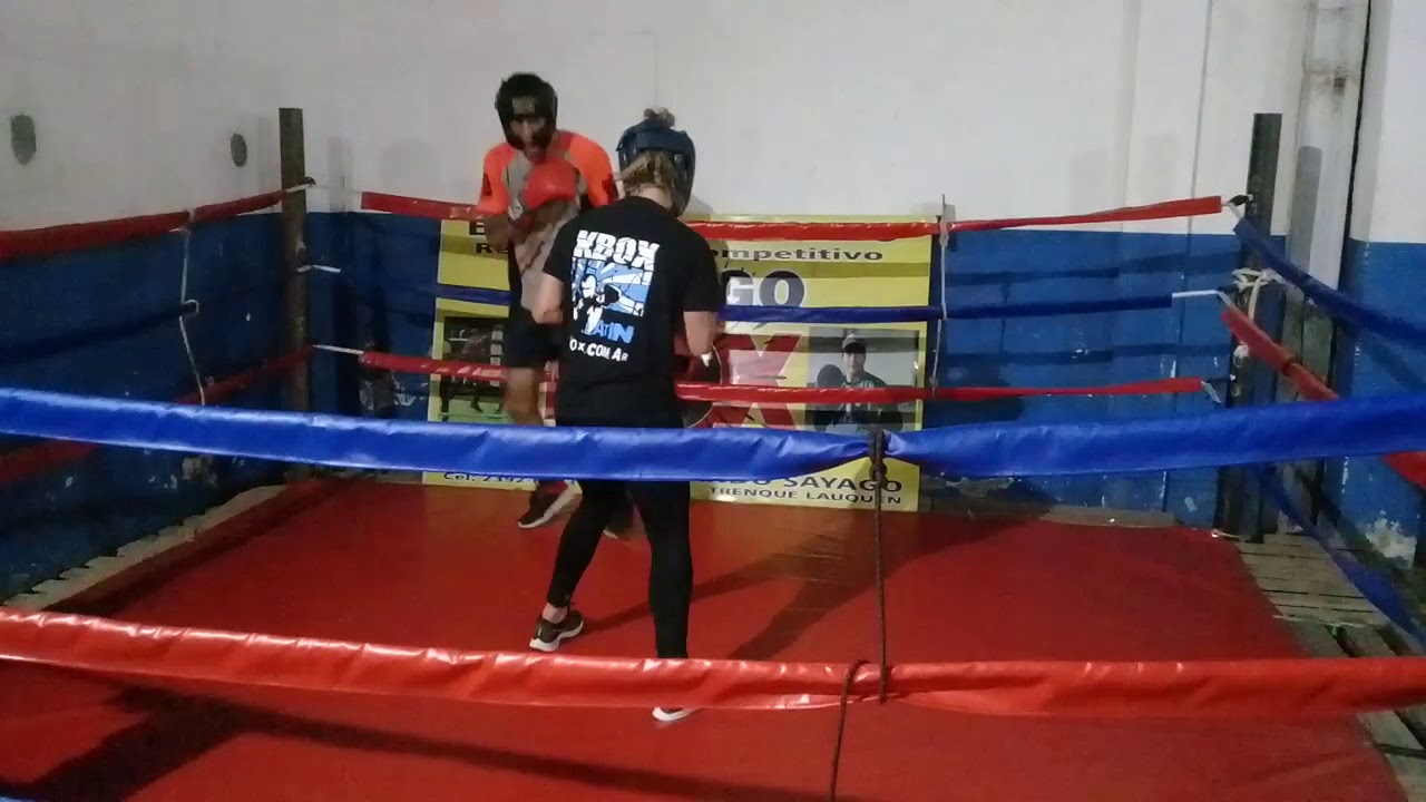 Fernando sayago vs Laura griffa - YouTube