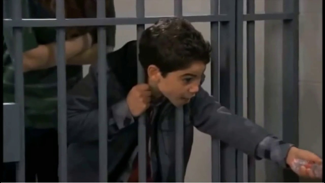 Mejores Momentos de Luke (Cameron boyce) - YouTube