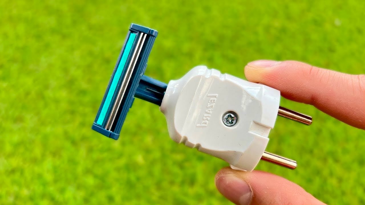 electric plug and razor! Every House Needs This But No One Does it ...