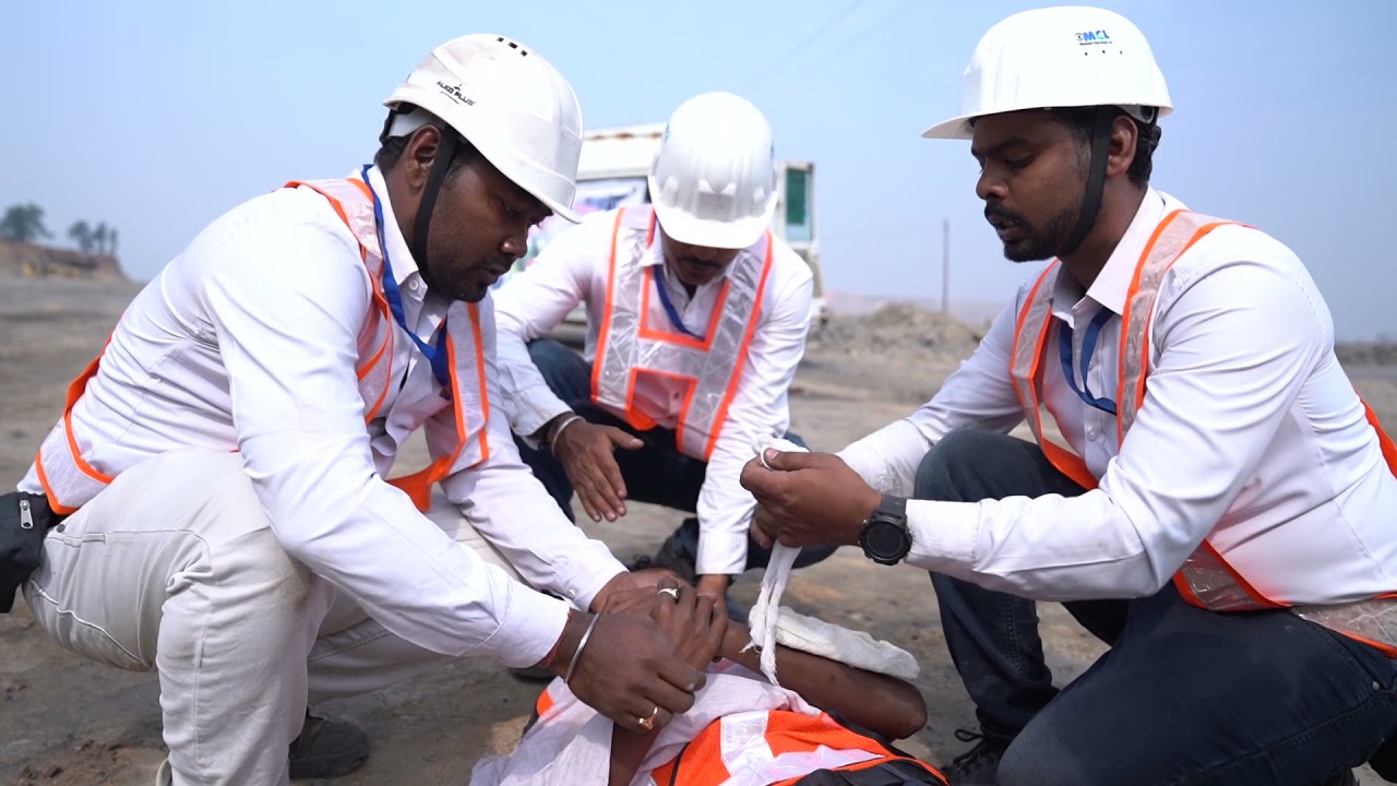 Day- 4 , First-aid to injured person at mine - YouTube