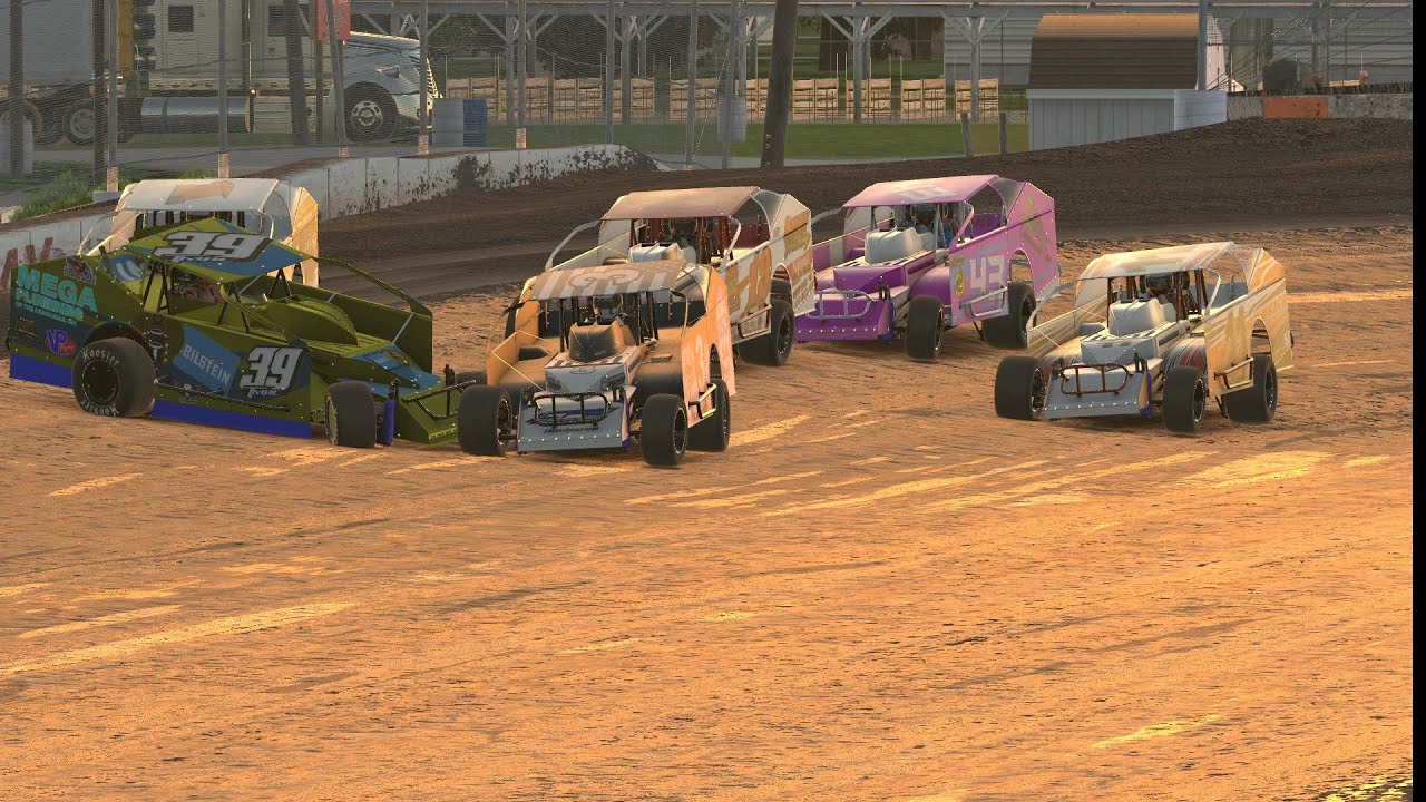 SLIDERS ON LAP 1??? S2 WK 3 358'S @FAIRBURY - YouTube