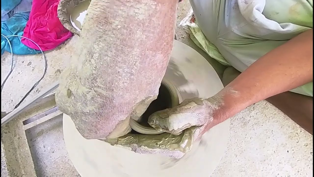 "The Art of Pottery: A Kumhar's Craft | Clay to Beautiful Pottery ...