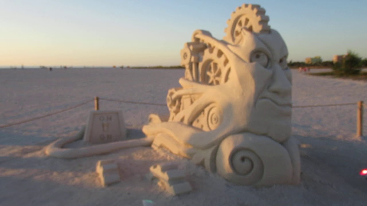 Sanding Ovations at Clearwater Beach - YouTube