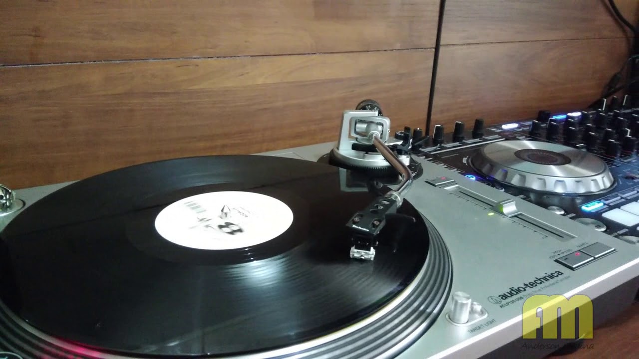 Ouça no Vinil! Rozalla ‎– Faith (In The Power Of Love)(1991) - YouTube