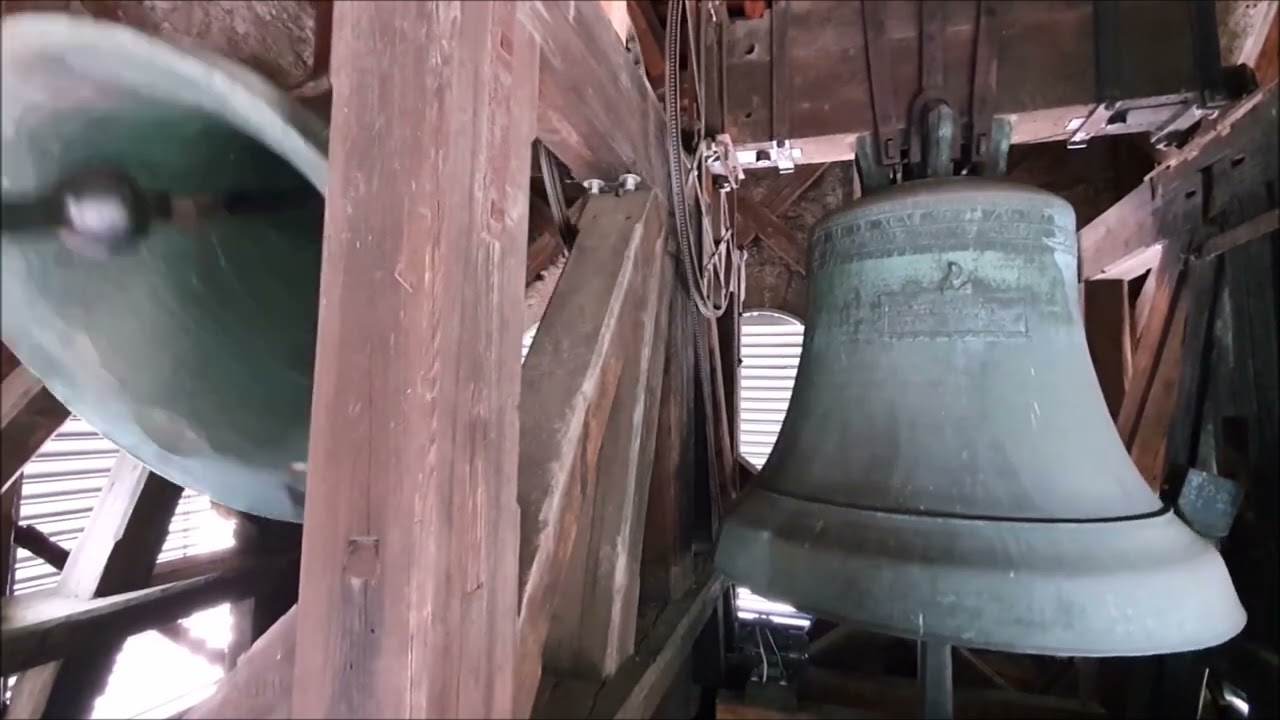 Berchtesgaden Stiftskirche Glocken - YouTube
