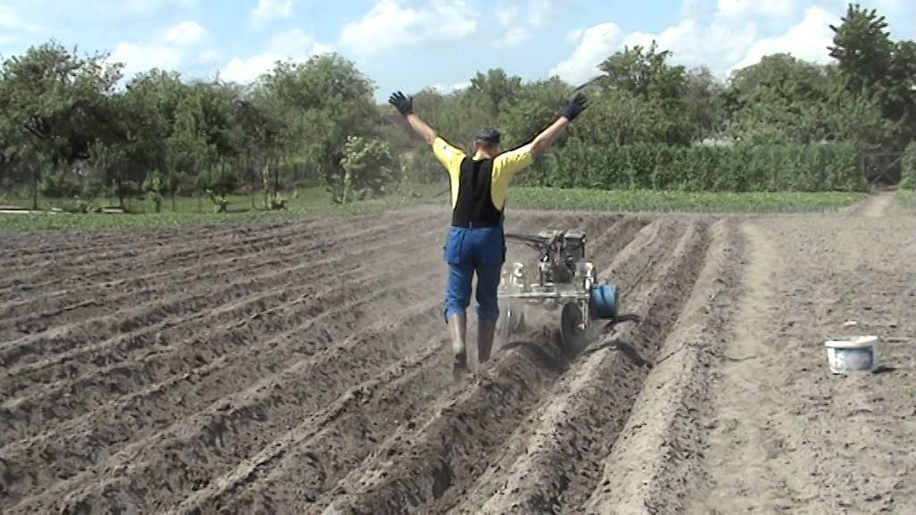 DoubleSoil™ Disk Ridgers - YouTube