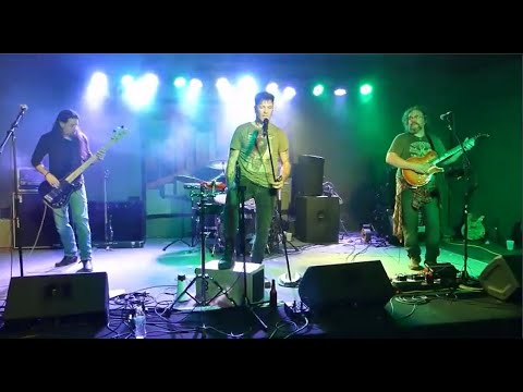 Seattle Sons - Soundgarden: Spoonman - YouTube