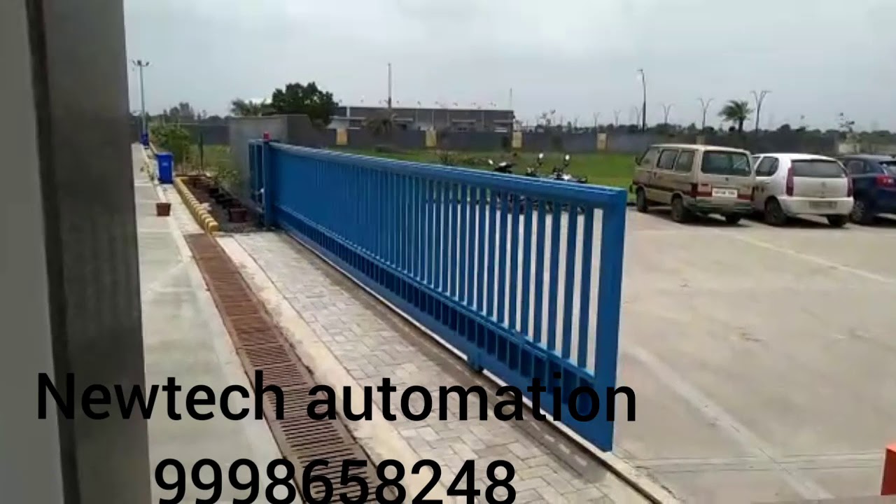 Motorised sliding gate - YouTube