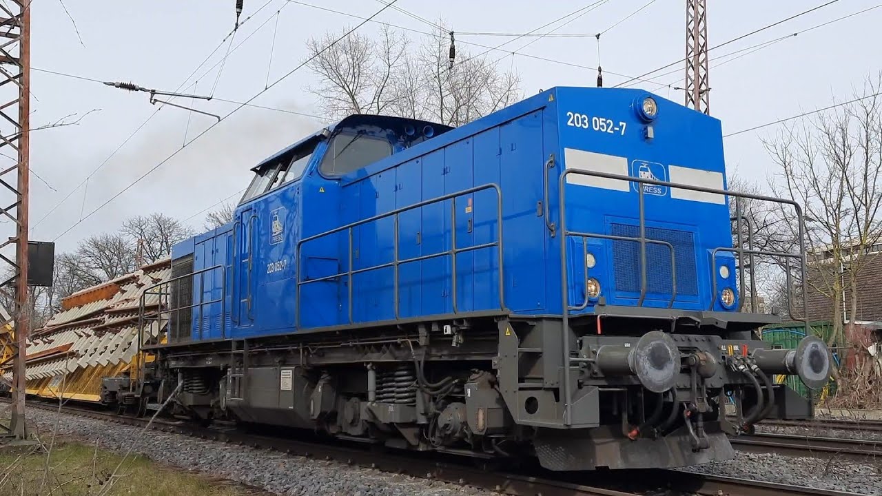 BR 203 052-7 von Press mit Schwellenbauzug - YouTube
