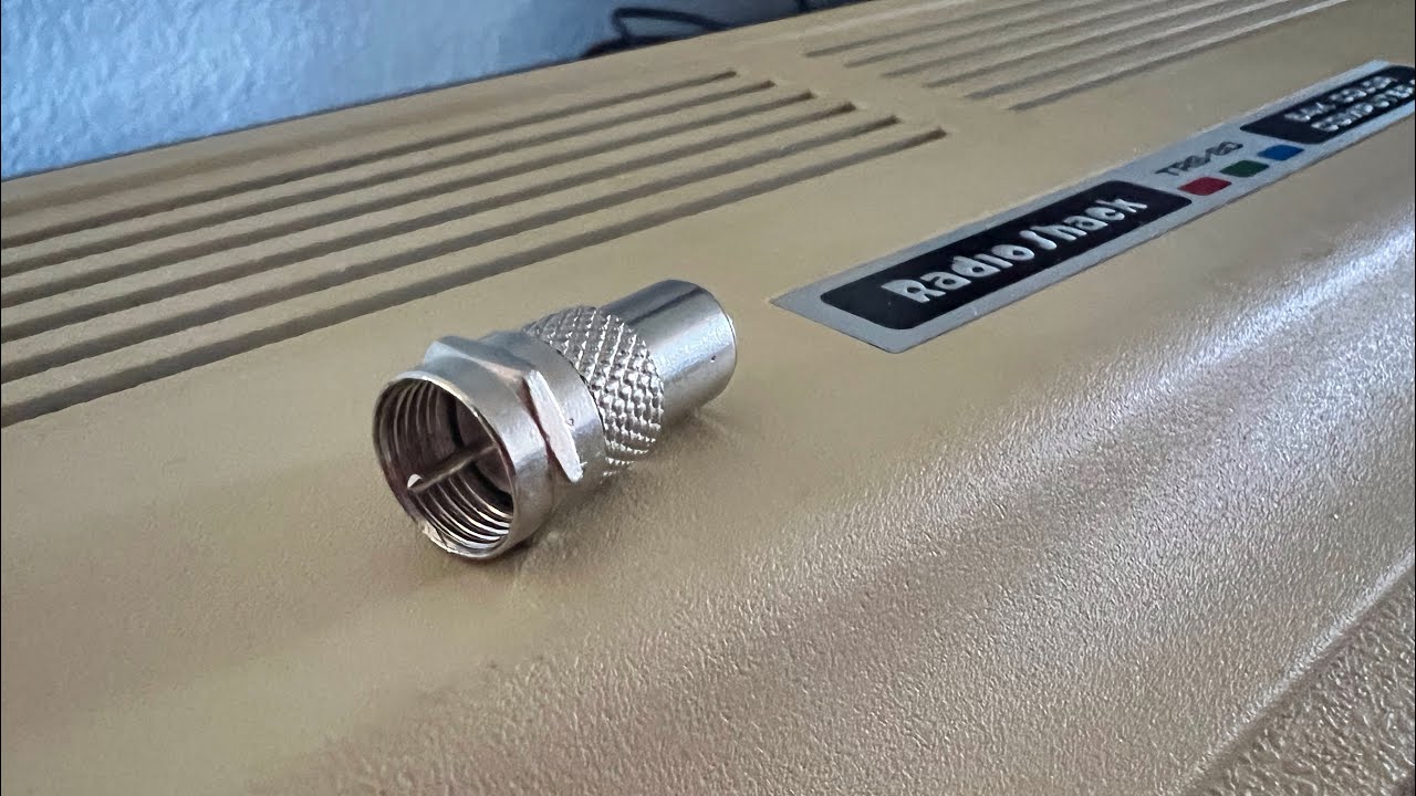 A vintage computer on a modern TV using this simple piece - YouTube