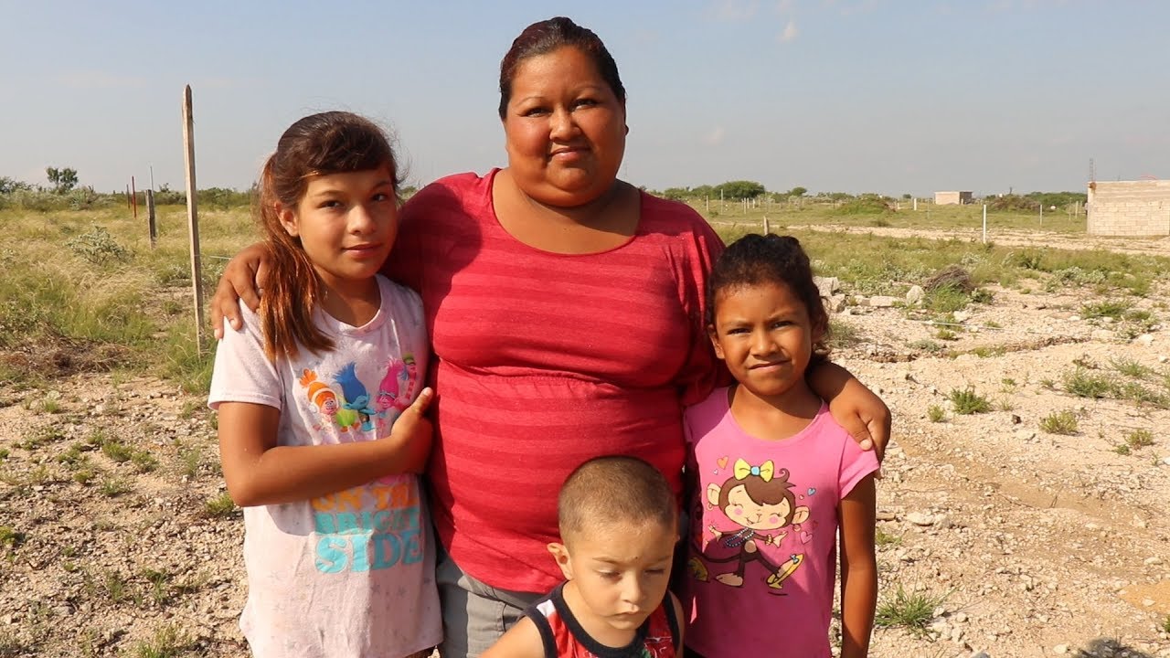 First Look | Cardenas Family | 50730 - YouTube