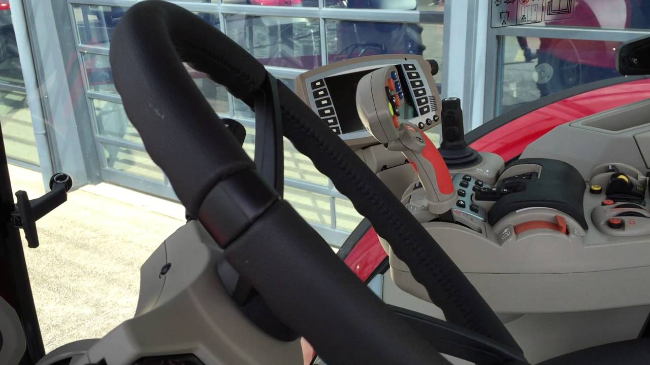 Cabine MF 8700 - YouTube