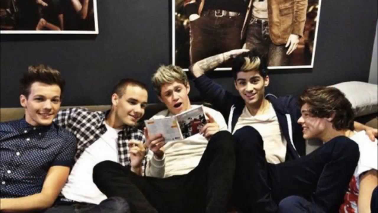 One Direction Music Box - Irresistible - YouTube