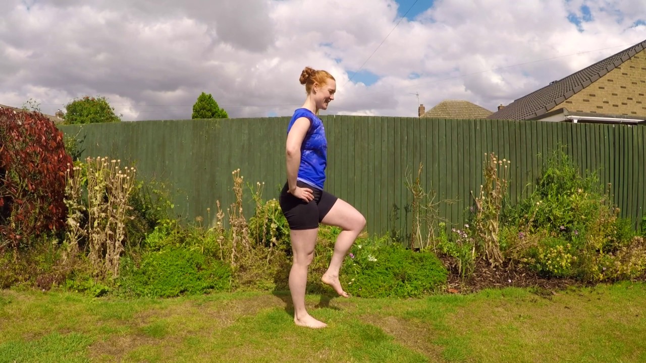 3 Quick ankle strength moves for trail runners - YouTube