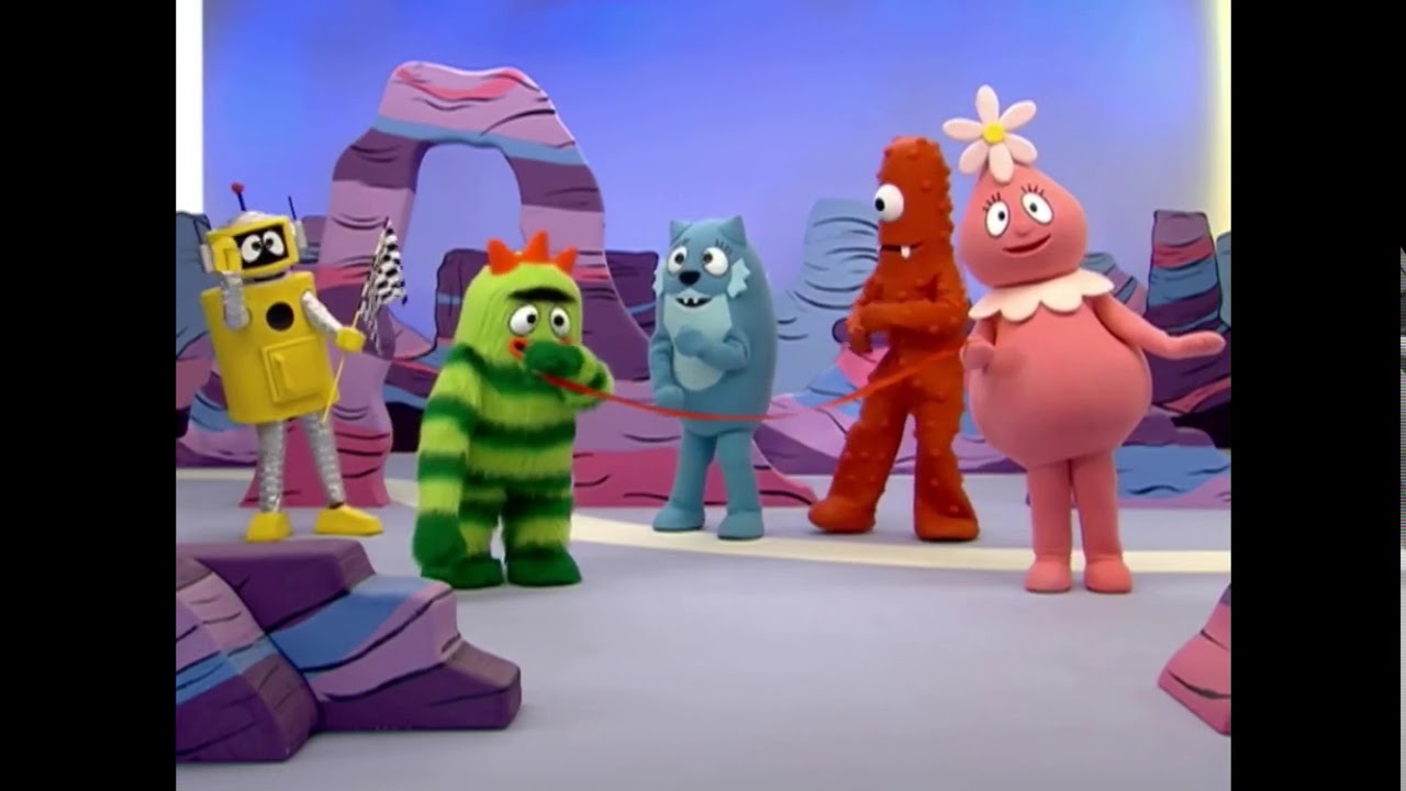 Yo GABBA GABBA: Toodee Shakes it OFF - YouTube