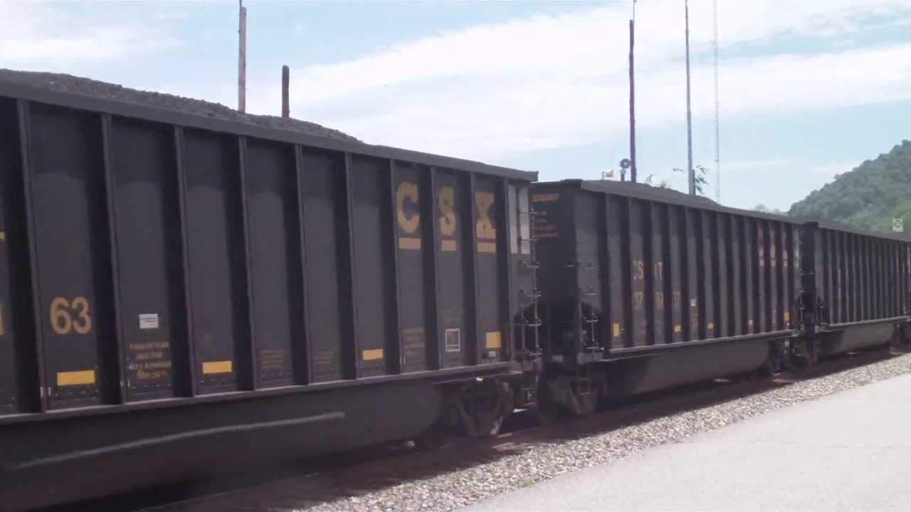 CSX 7585 Leads An Eastbound Coal Train At Marmet, WV - YouTube