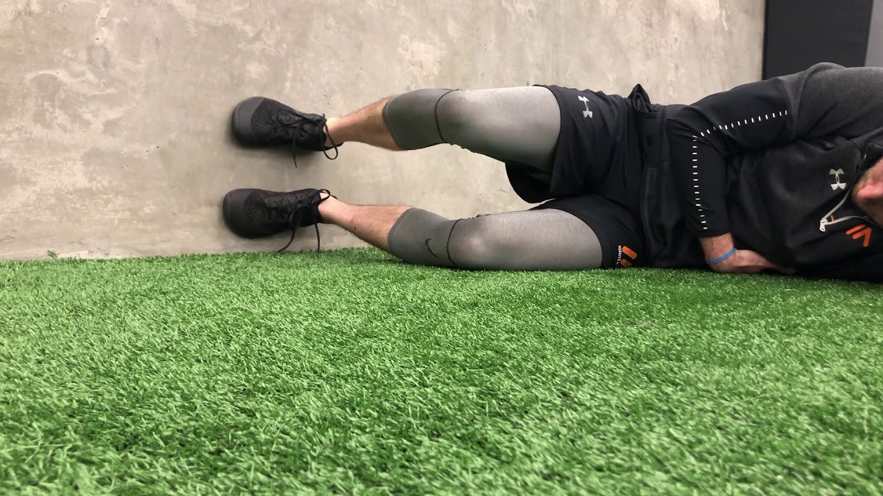 Sidelying Knee to Knee / Slides - YouTube