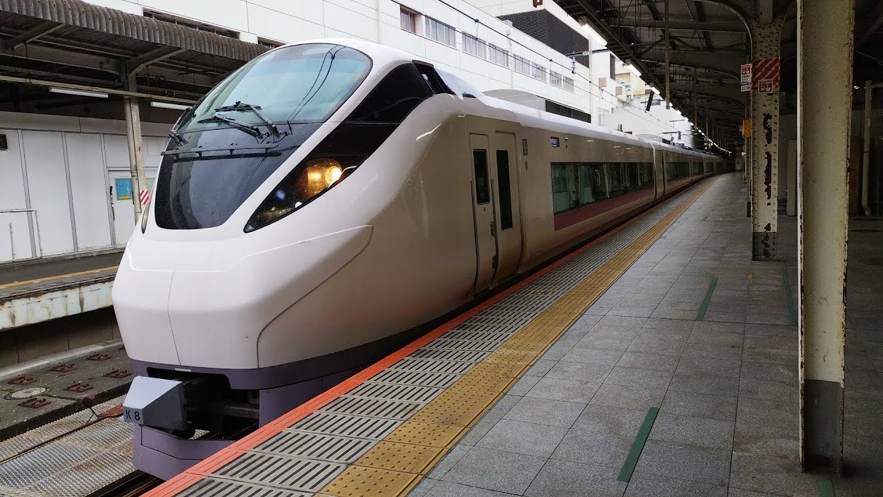 [発車メロディ・電笛・空笛あり！]団9443M E657系 K-8編成 上野集約臨 上野始発高萩行の団体列車が電笛・空笛を鳴らして上野駅17番線を発車するシーン - YouTube