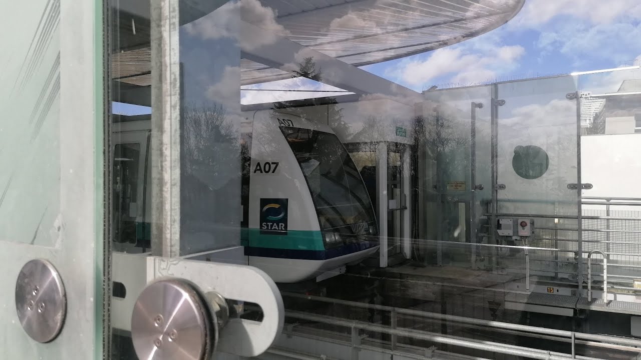 Métro de Rennes Siemens VAL 208 AG HP 07 entre Villejean-Université et ...