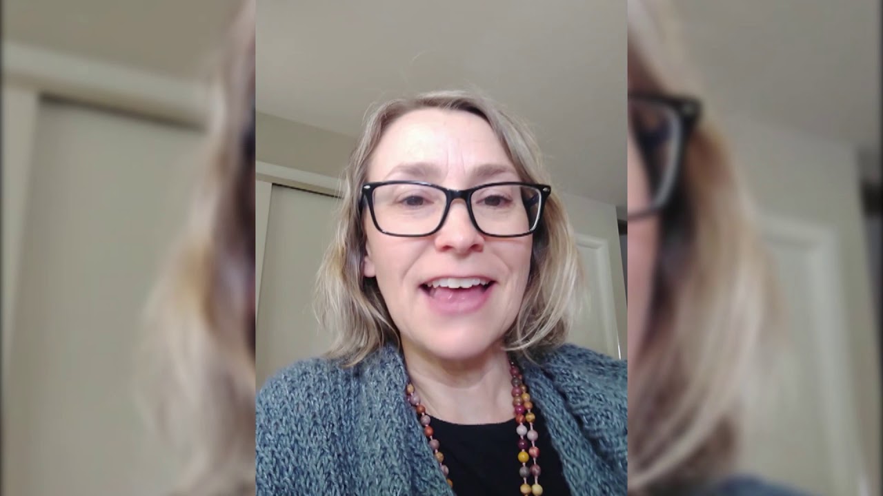 Knit Along with Megan: Bunting fit for a Queen - YouTube