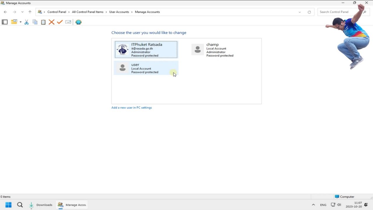 Hint in "User Accounts" to share folder and printer in Windows 11 - YouTube